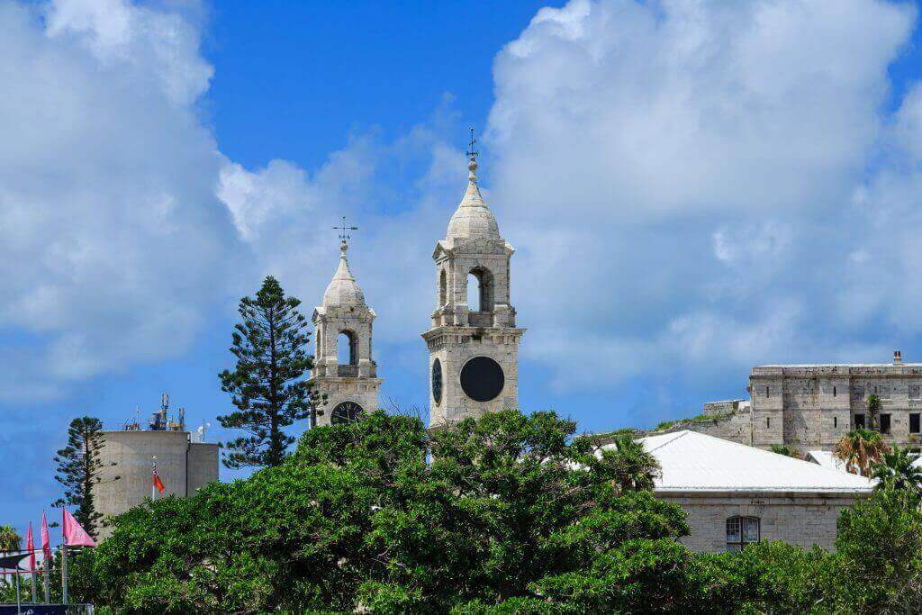 Bermuda: Immigration Process Improvement with Digitization